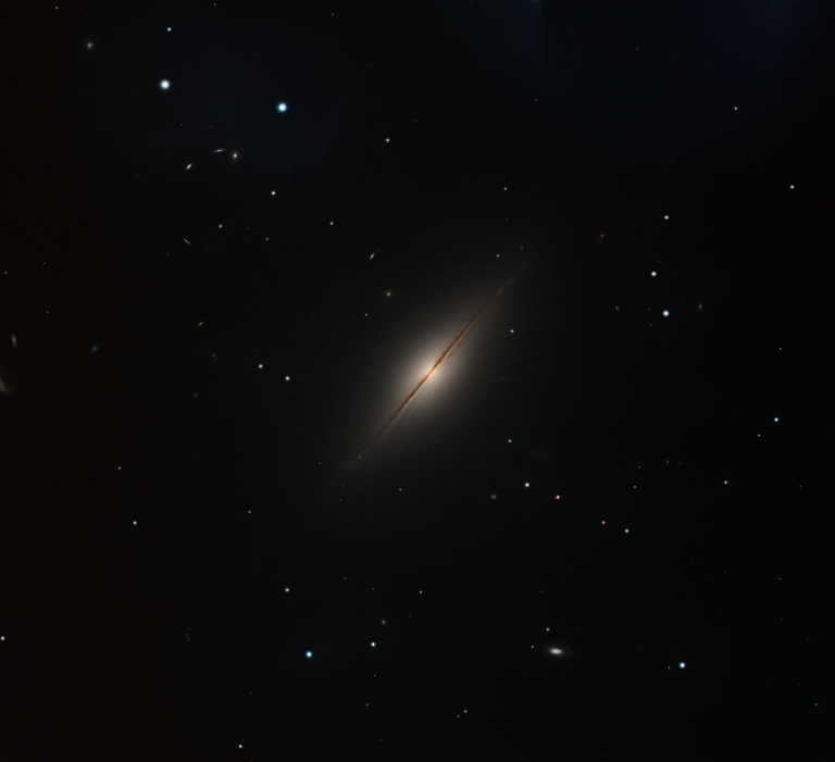 Little Sombrero Galaxy – Linda's Astronomy Adventures